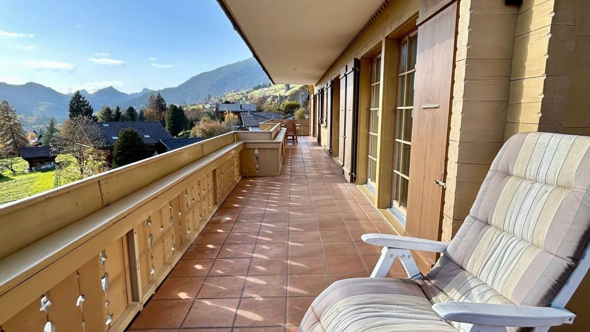 140 M² Ferienwohnung ∙ 4 Schlafzimmer ∙ 8 Gäste - Charmey