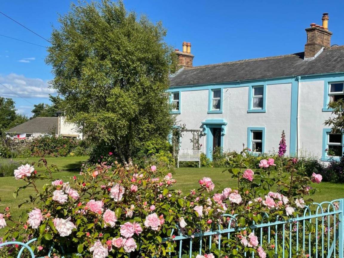 Cottage ∙ 4 Bedrooms ∙ 8 Guests - Dumfries and Galloway