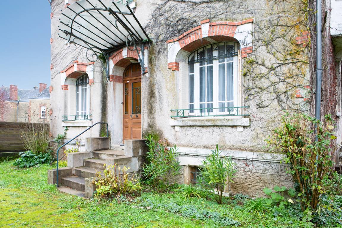 200 M² Maison De Vacances ∙ 5 Chambres ∙ 9 Personnes - Maine-et-Loire