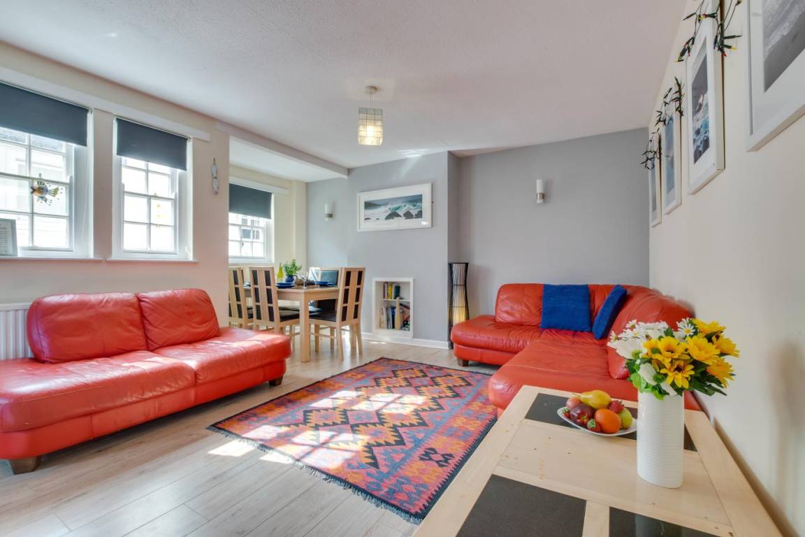 Cottage ∙ 3 Bedrooms ∙ 6 Guests - St Ives