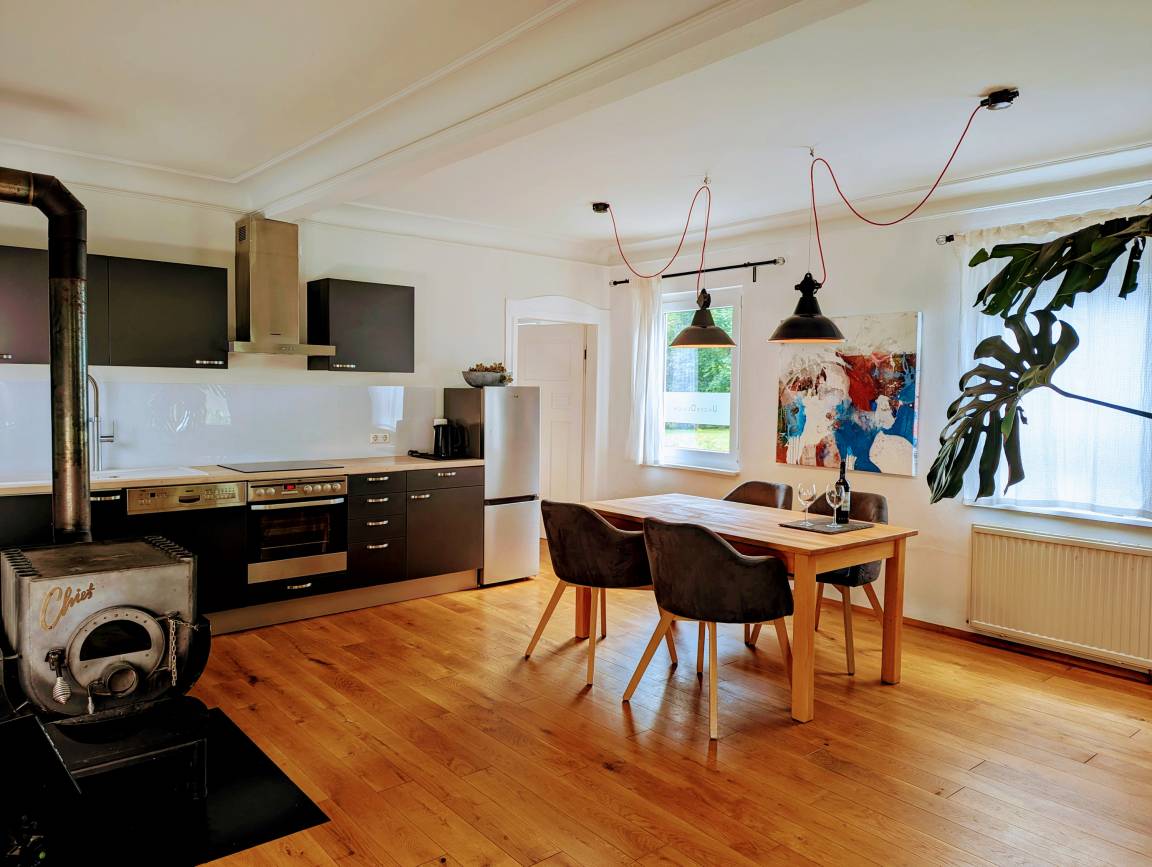 60 M² Huoneisto ∙ 1 Makuuhuone ∙ 2 Vierasta - Lichtenstein