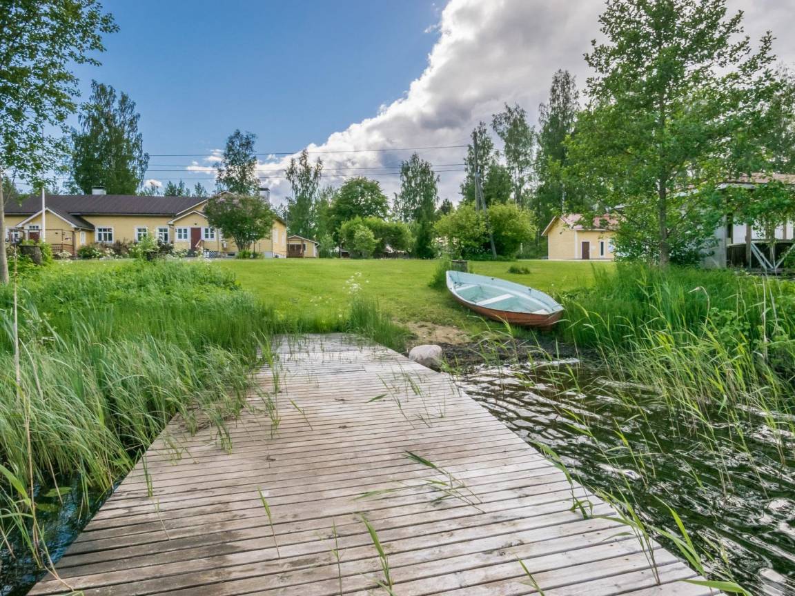 280 M² Talo ∙ 3 Makuuhuonetta ∙ 12 Vierasta - Juva