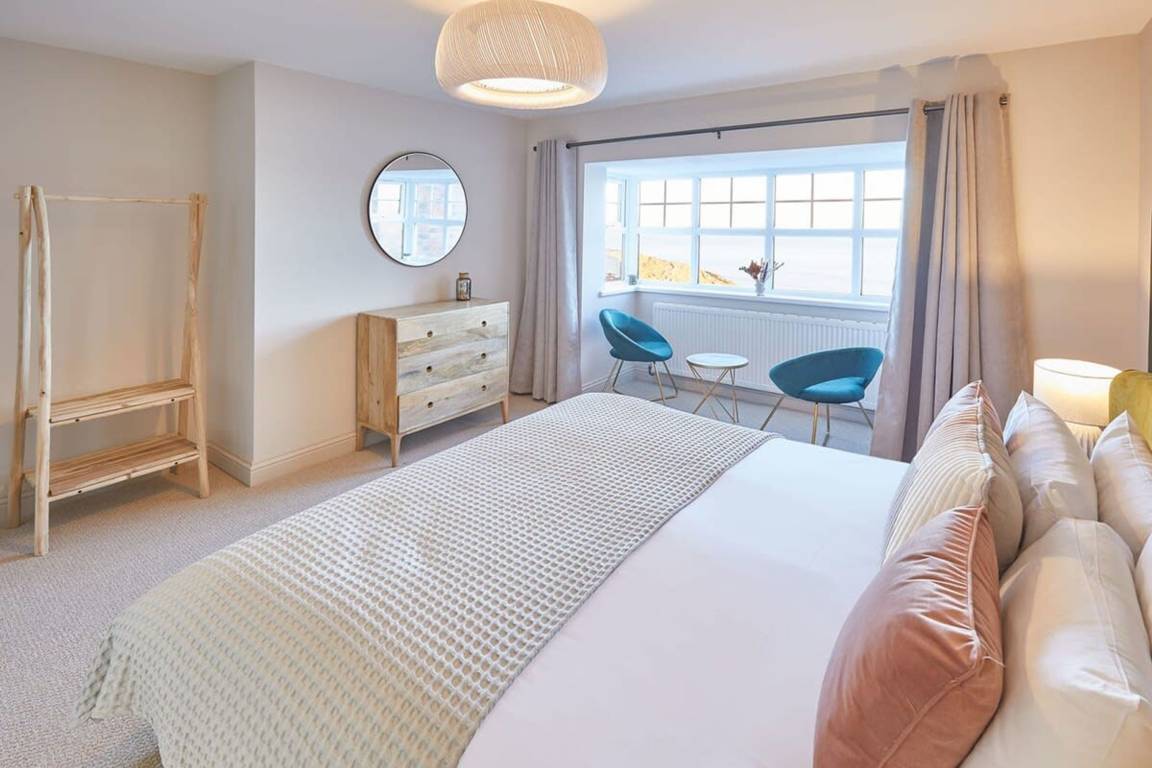 Apartment ∙ 3 Bedrooms ∙ 6 Guests - Saltburn-by-the-Sea