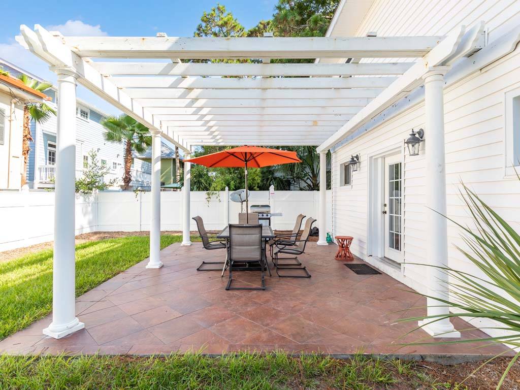 290 M² House ∙ 5 Bedrooms ∙ 14 Guests - Georgia, GA