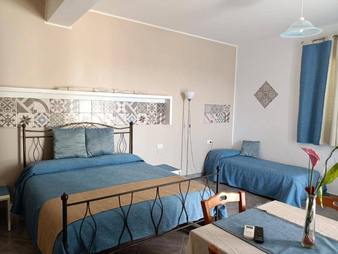 30 M² Huoneisto ∙ 1 Makuuhuone ∙ 4 Vierasta - Marsala