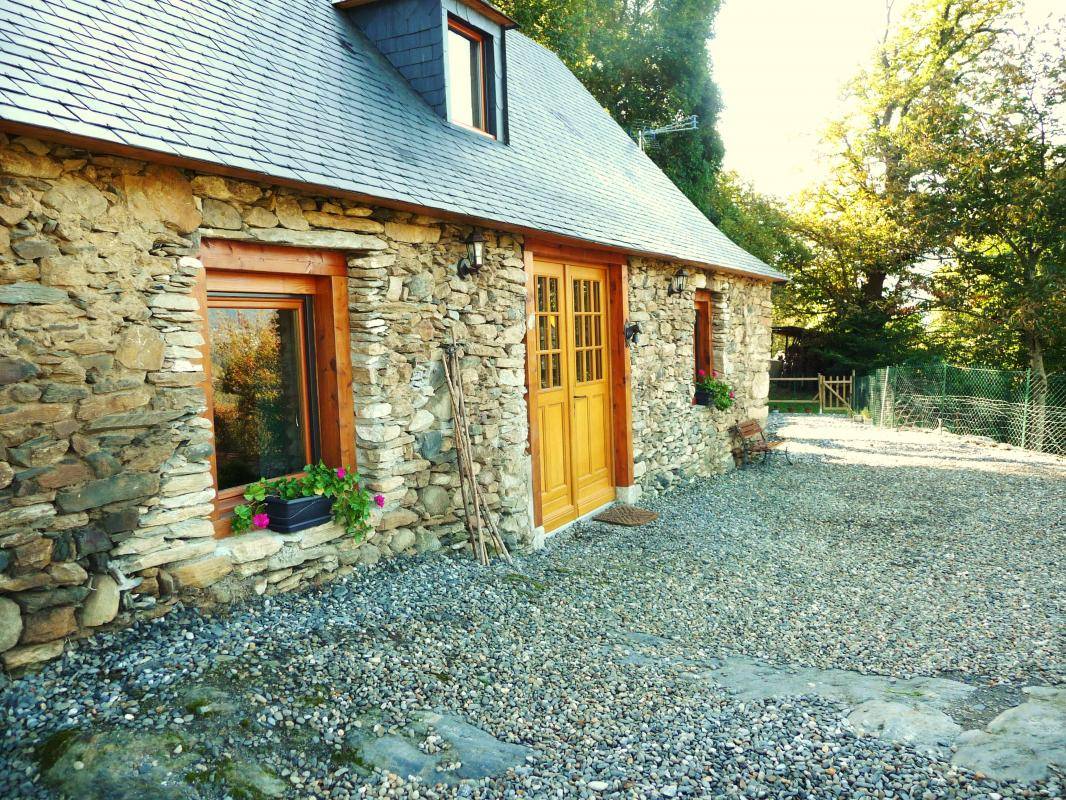 120 M² Gîte ∙ 3 Bedrooms ∙ 7 Guests - Lourdes