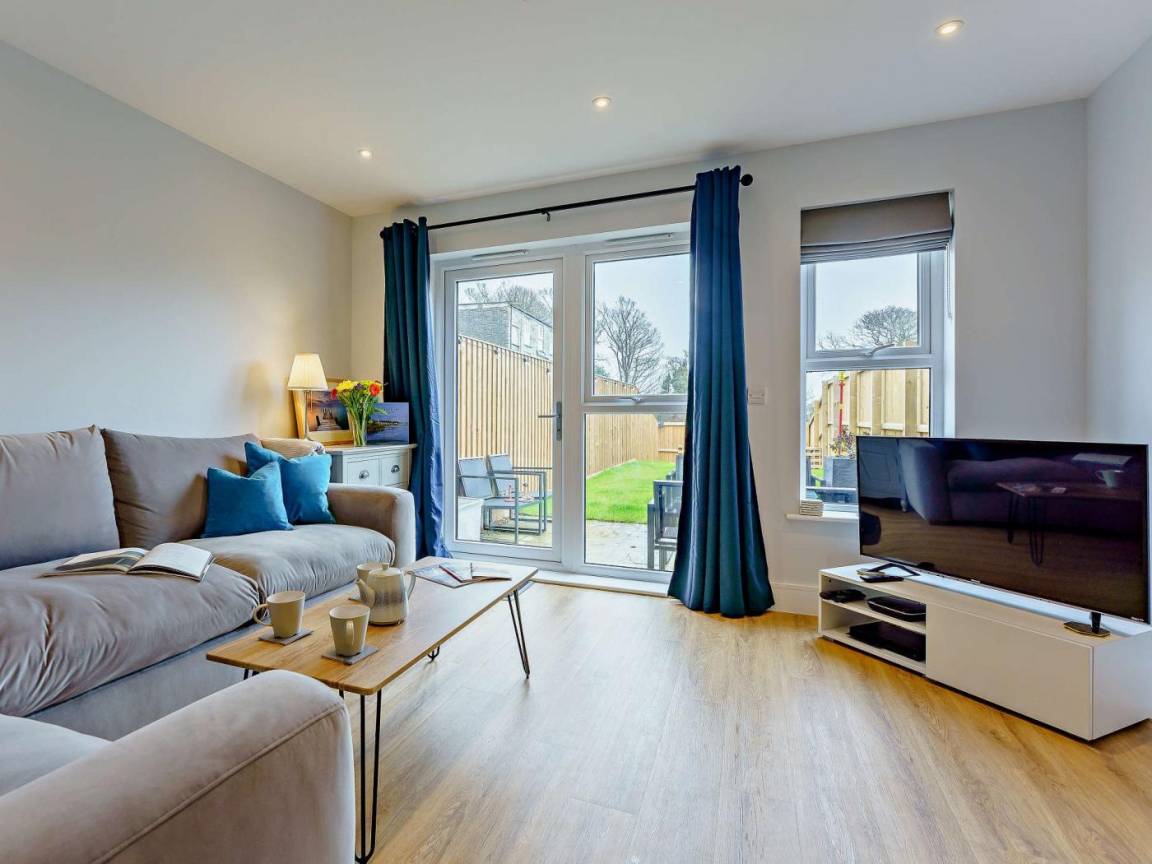 Cottage ∙ 2 Bedrooms ∙ 4 Guests - Sandown