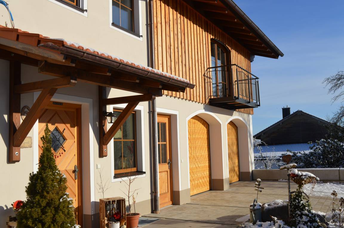 60 M² Ferienwohnung ∙ 2 Gäste - Waldkraiburg