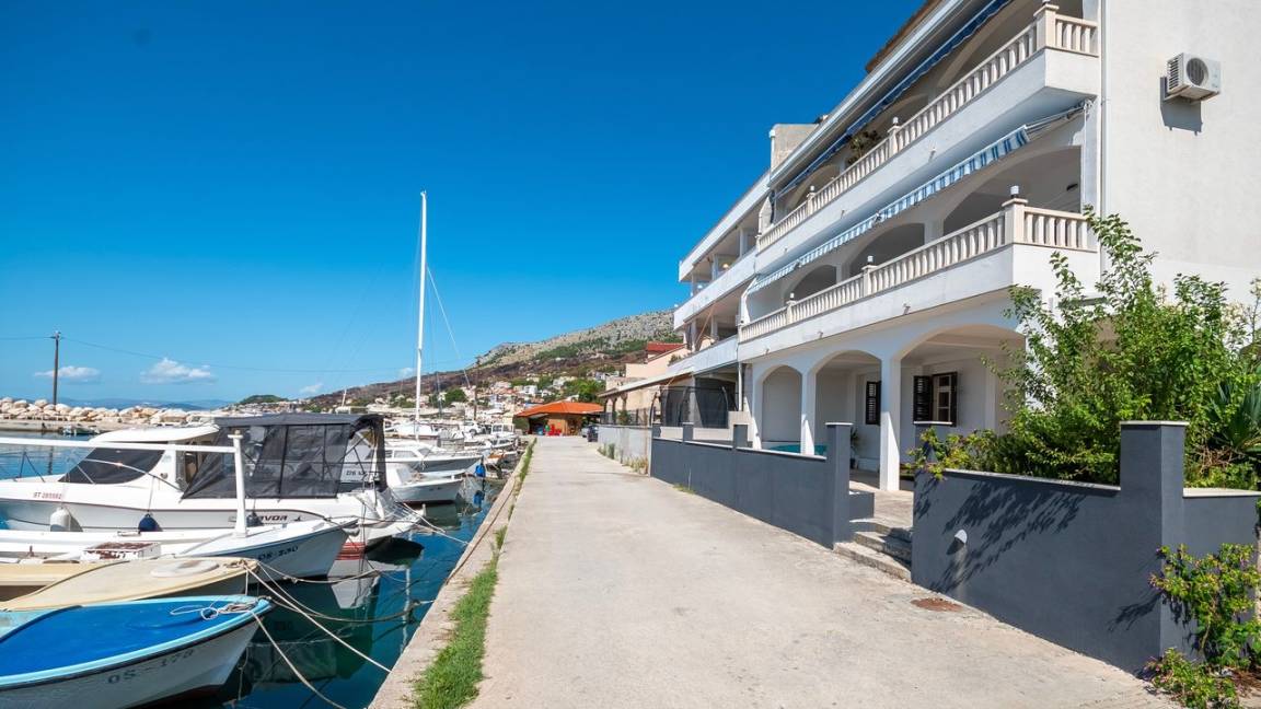 20 M² Hotel ∙ 1 Bedroom ∙ 3 Guests - Omiš