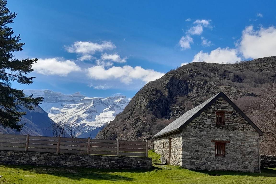 75 M² Gîte ∙ 2 Chambres ∙ 6 Personnes - Gavarnie