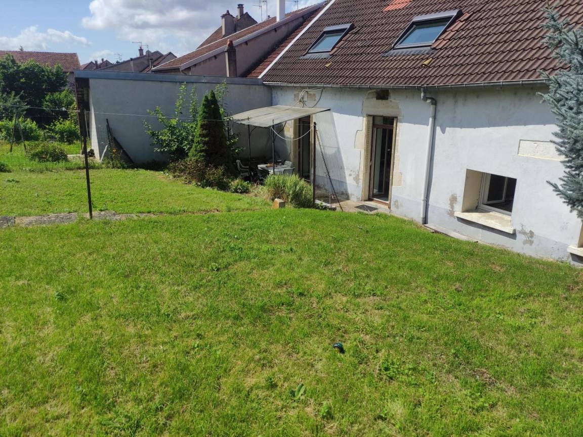 110 M² Appartement ∙ 4 Chambres ∙ 8 Personnes - Lorraine