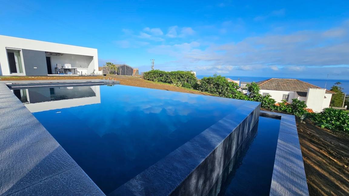 House ∙ 3 Bedrooms ∙ 8 Guests - Sete Cidades