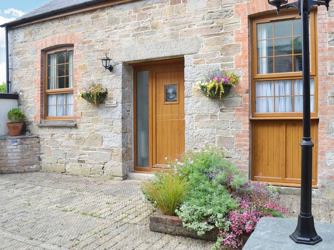 Cottage ∙ 2 Bedrooms ∙ 4 Guests - Falmouth