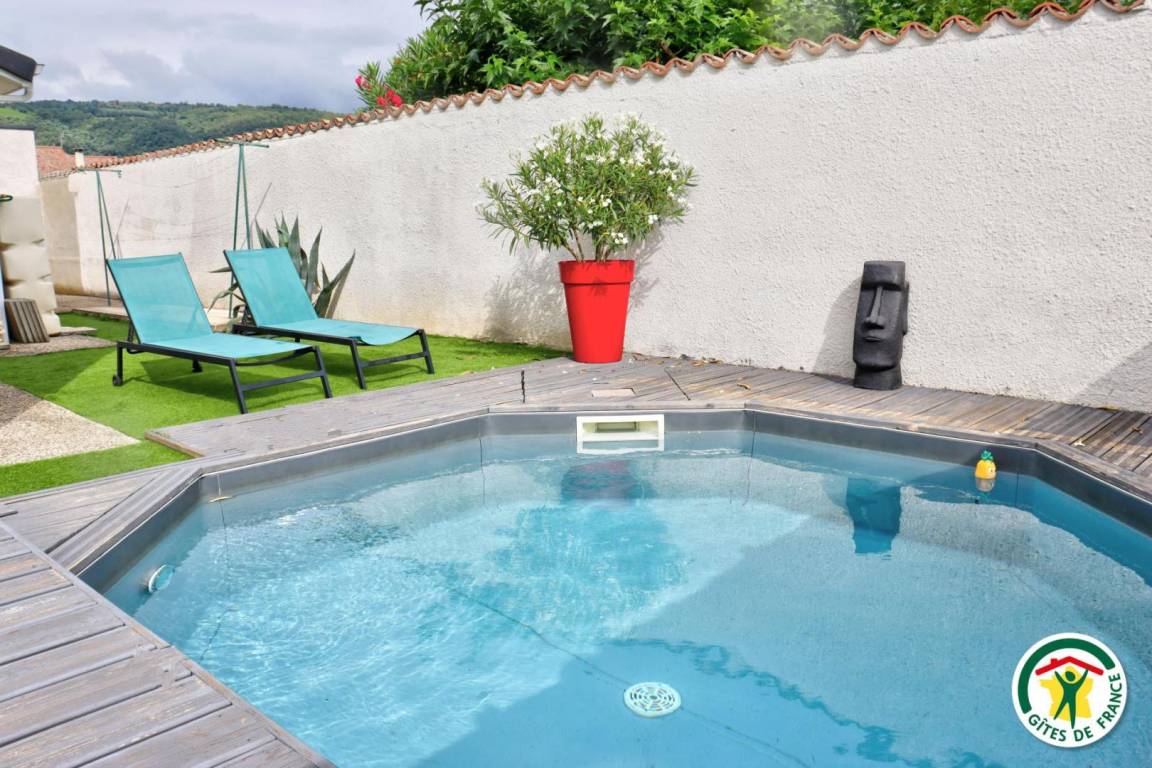 141 M² Gîte ∙ 4 Schlafzimmer ∙ 9 Gäste - Valence