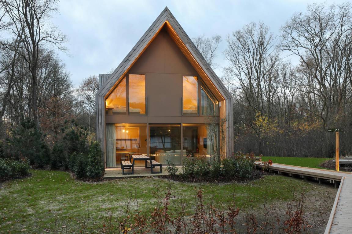 123 M² Bungalow ∙ 4 Chambres ∙ 8 Personnes - Zonhoven