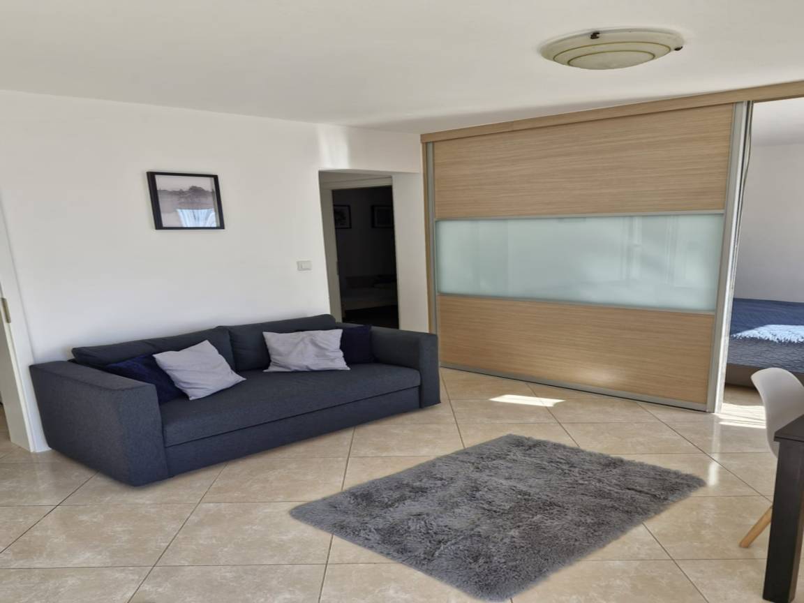 67 M² Apartment ∙ 2 Bedrooms ∙ 5 Guests - Primošten