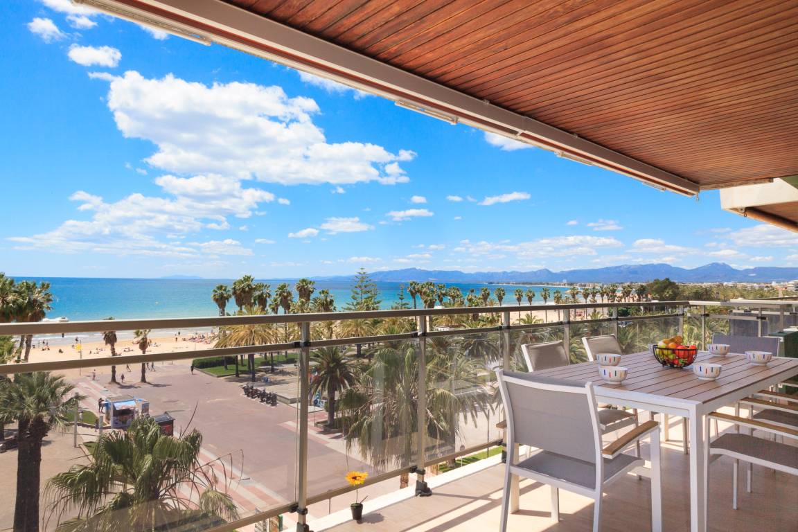 100 M² Apartamento ∙ 3 Habitaciones ∙ 7 Huéspedes - Cambrils
