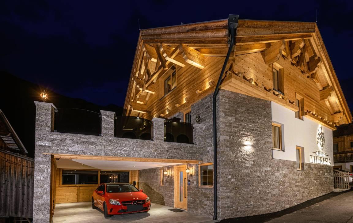 185 M² Apartment ∙ 4 Bedrooms ∙ 8 Guests - Ischgl