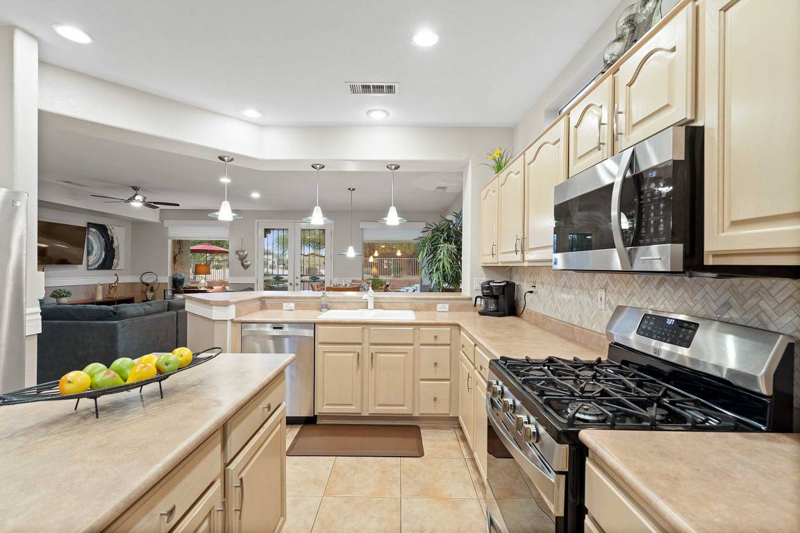 187 M² Maison De Vacances ∙ 2 Chambres ∙ 4 Personnes - Surprise, AZ