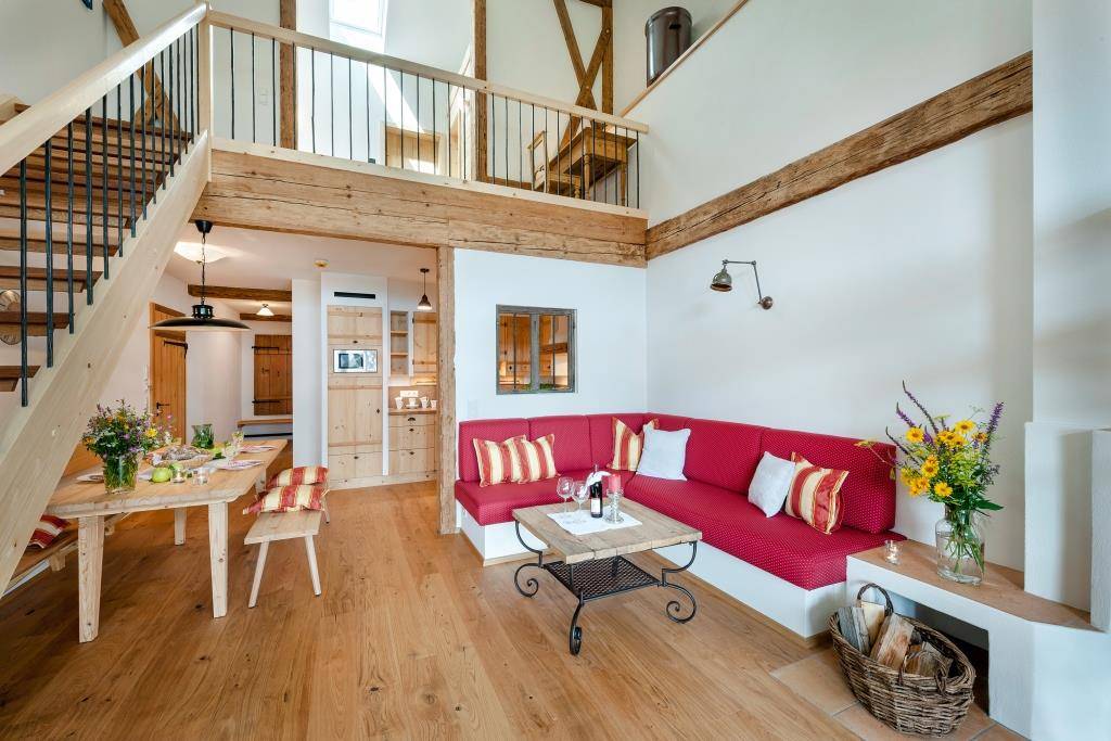 100 M² Ferienwohnung ∙ 2 Schlafzimmer ∙ 6 Gäste - Rimsting