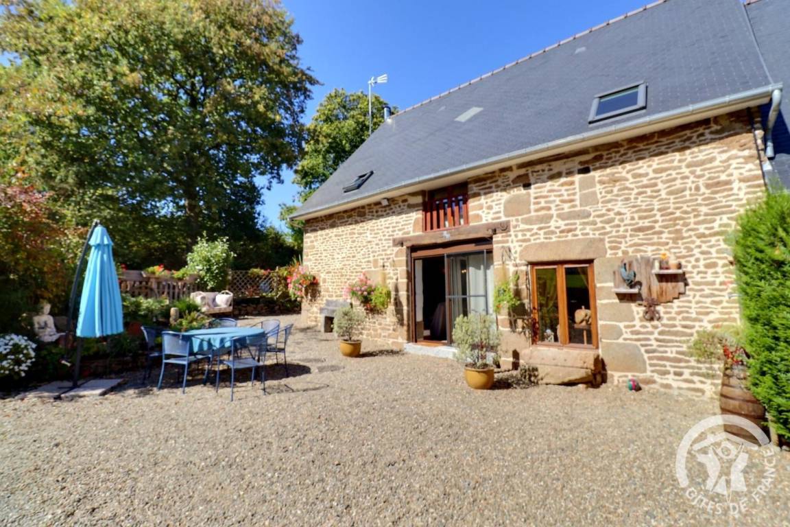 70 M² Gîte ∙ 3 Chambres ∙ 6 Personnes - Saint-Hilaire-du-Harcouët