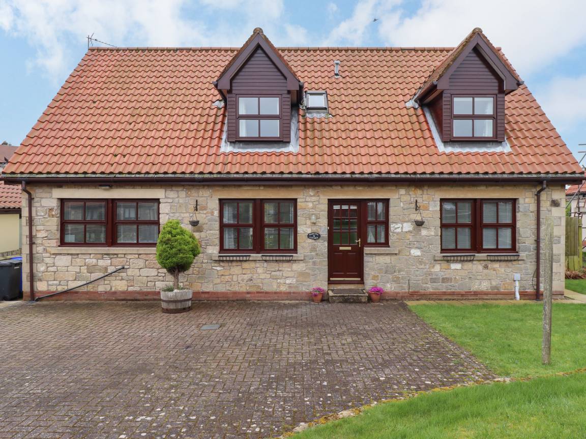 Cottage ∙ 3 Bedrooms ∙ 6 Guests - Bamburgh Castle