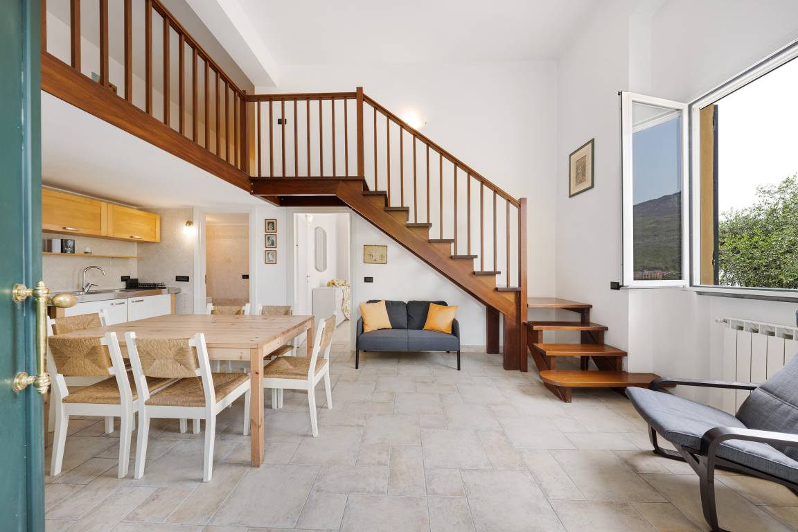 60 M² Apartment ∙ 2 Bedrooms ∙ 4 Guests - Bonassola