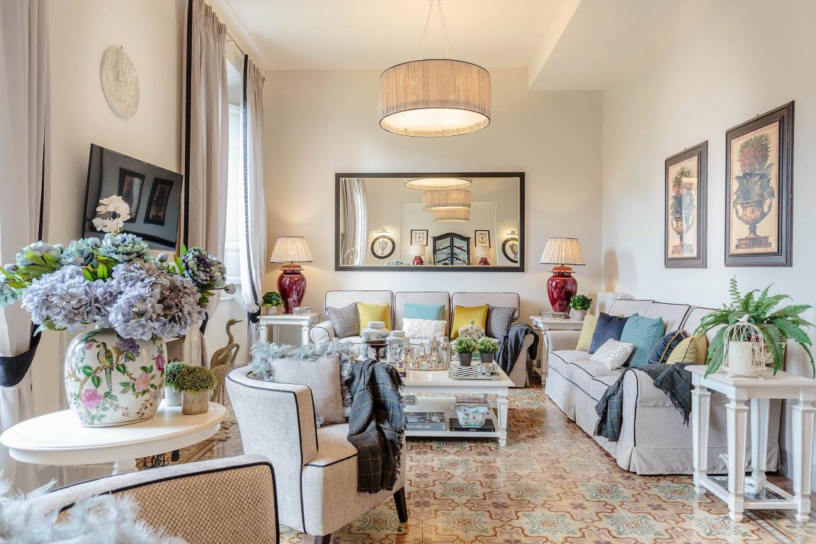 180 M² Apartment ∙ 4 Bedrooms ∙ 8 Guests - Lucca