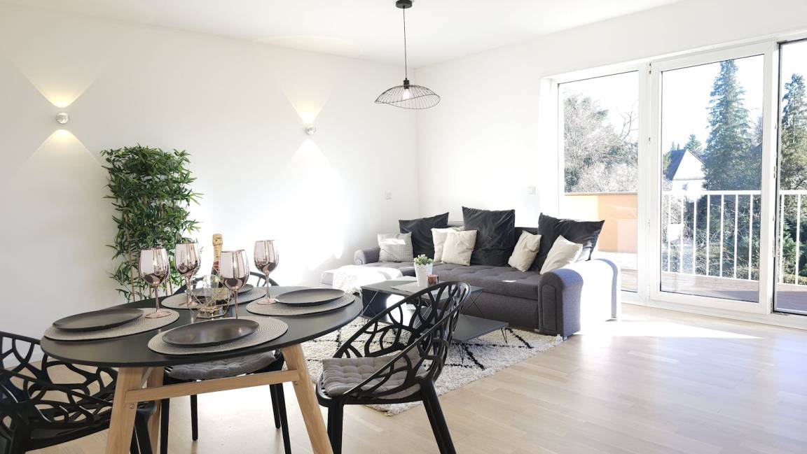 75 M² Apartment ∙ 2 Bedrooms ∙ 3 Guests - Munich