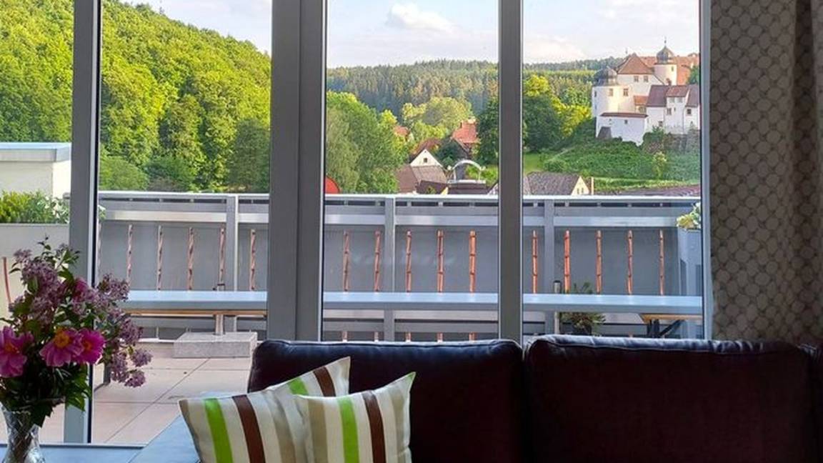 90 M² Ferienhaus ∙ 2 Schlafzimmer ∙ 5 Gäste - Ebermannstadt