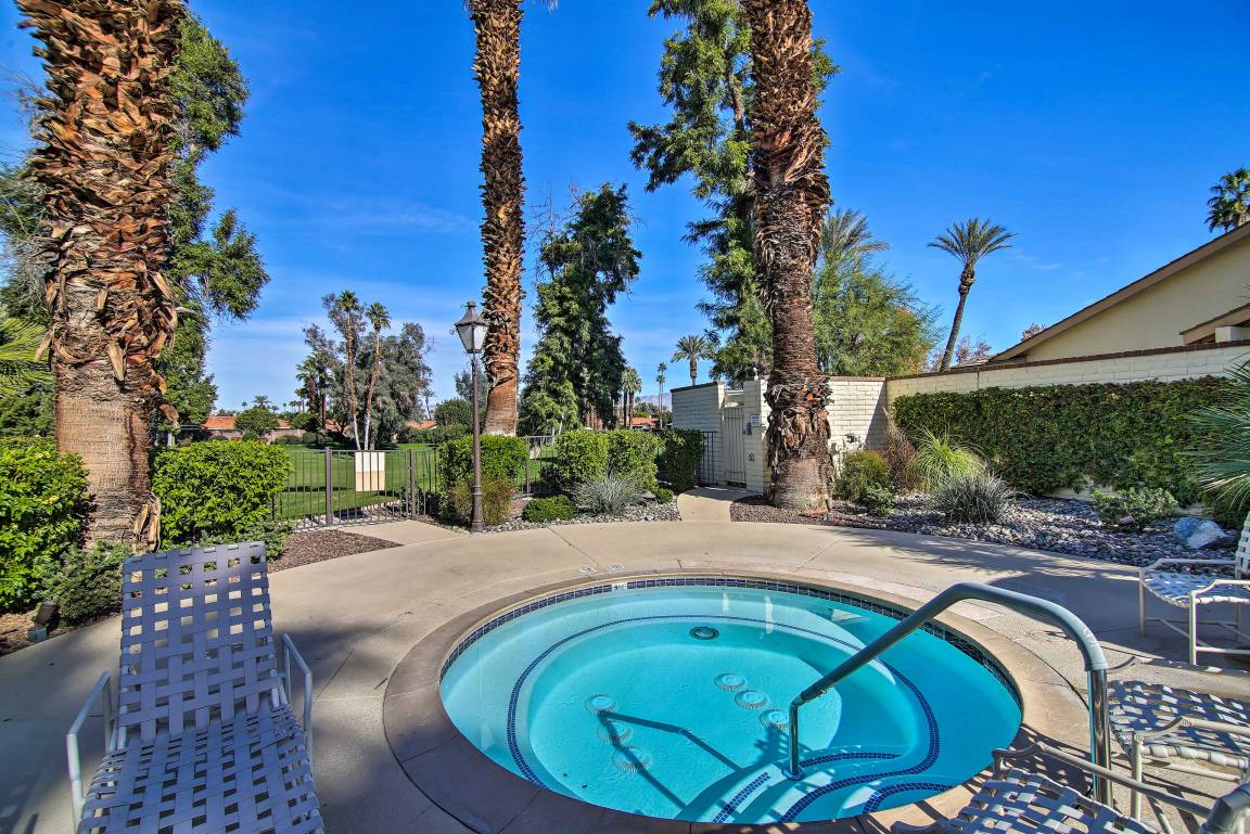 148 M² Apartment ∙ 2 Bedrooms ∙ 4 Guests - Palm Desert, CA