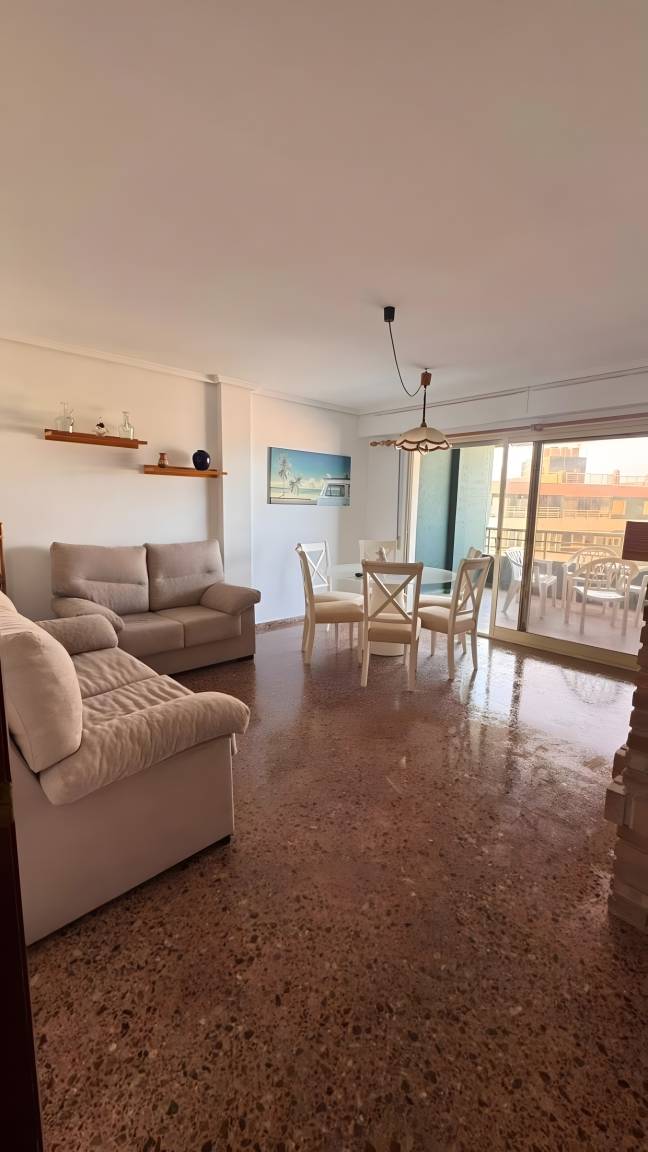105 M² Ferienwohnung ∙ 3 Schlafzimmer ∙ 4 Gäste - Sueca