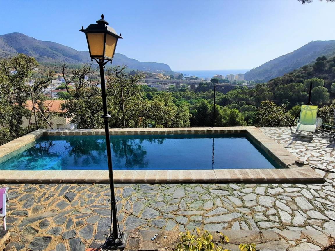 67 M² Apartamento ∙ 2 Quartos ∙ 4 Hóspedes - Colera