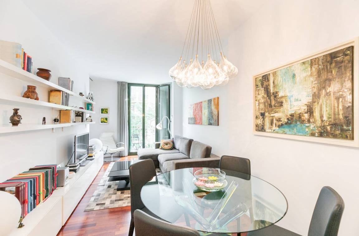 56 M² Apartamento ∙ 2 Habitaciones ∙ 3 Huéspedes - Barcelona