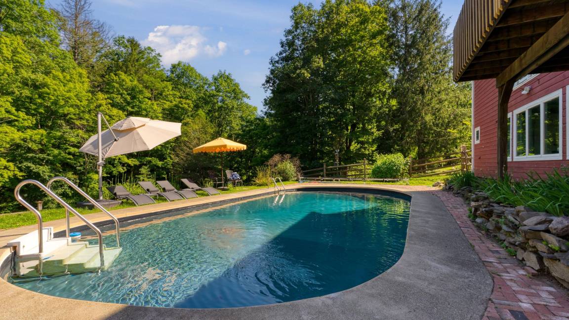 340 M² House ∙ 3 Bedrooms ∙ 8 Guests - State of New York