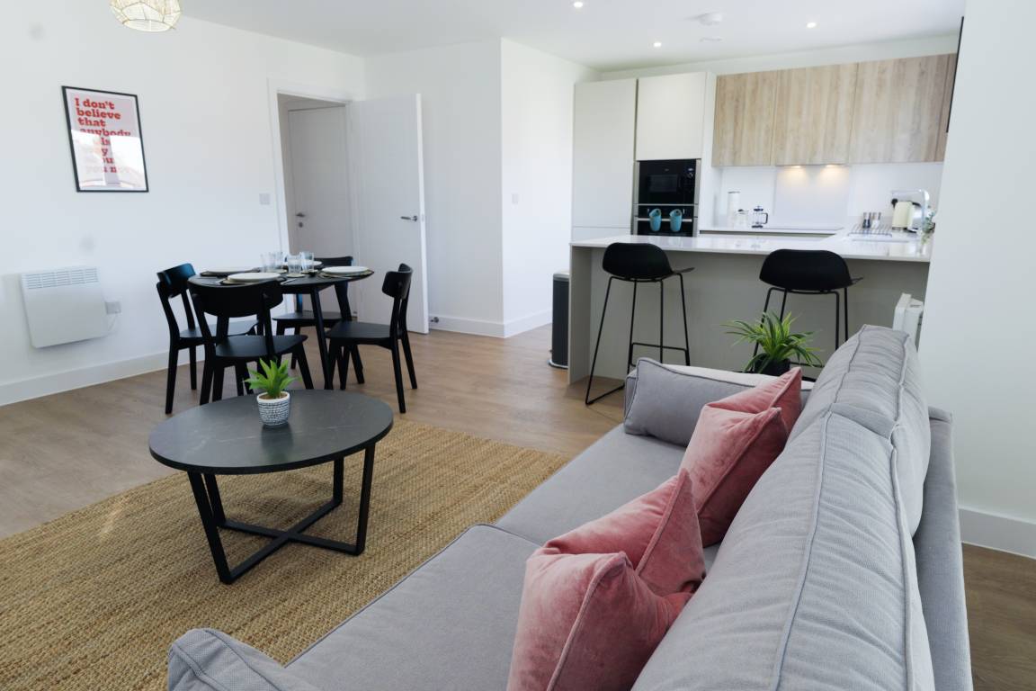 Apartment ∙ 2 Bedrooms ∙ 5 Guests - Altrincham