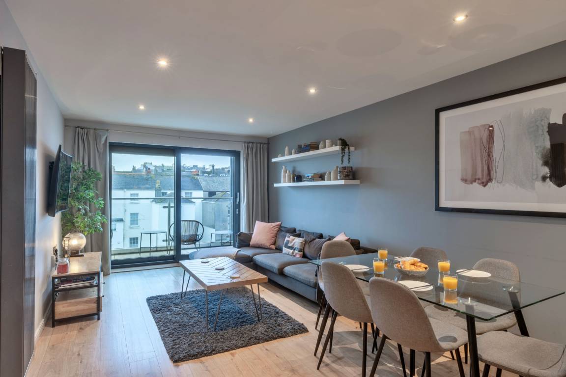 90 M² Apartamento ∙ 2 Habitaciones ∙ 4 Huéspedes - Plymouth