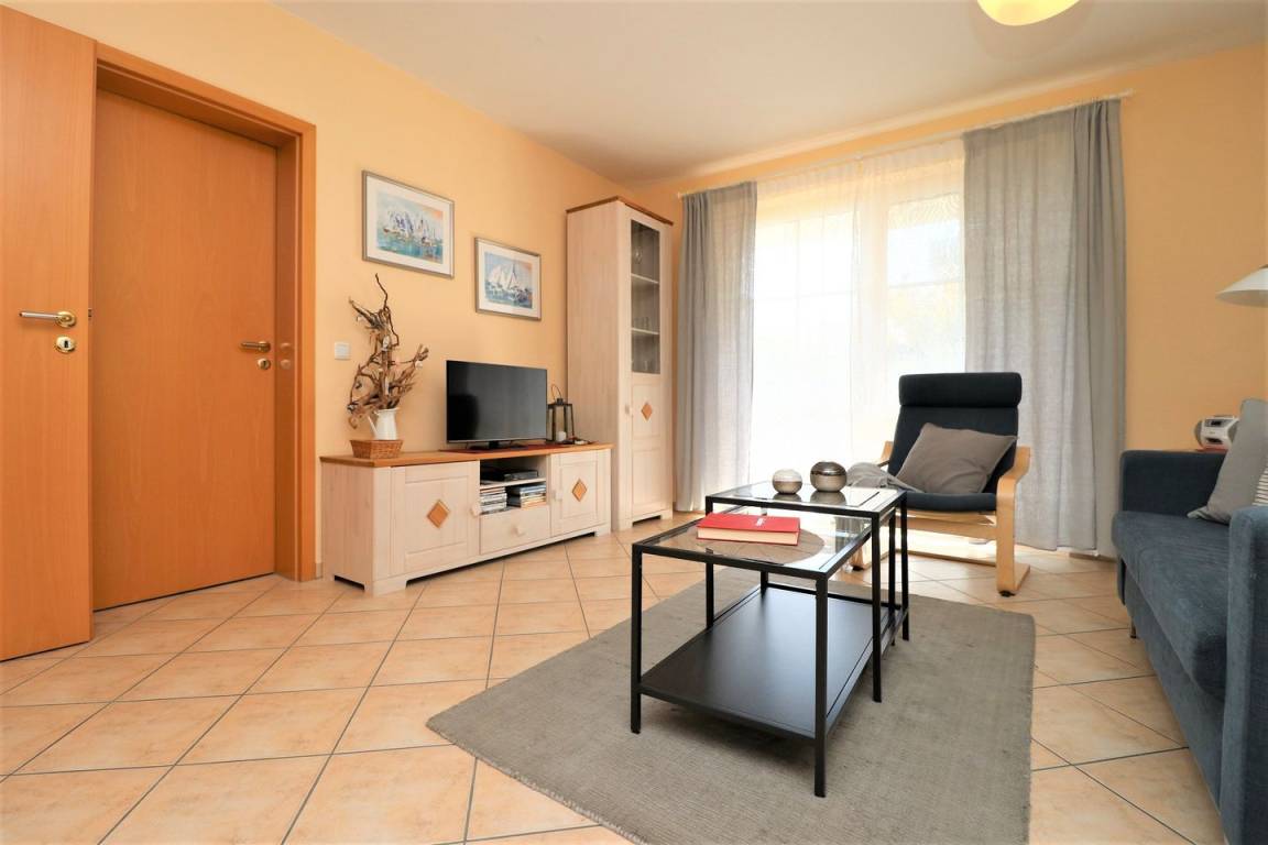42 M² Ferienwohnung ∙ 1 Schlafzimmer ∙ 3 Gäste - Wustrow