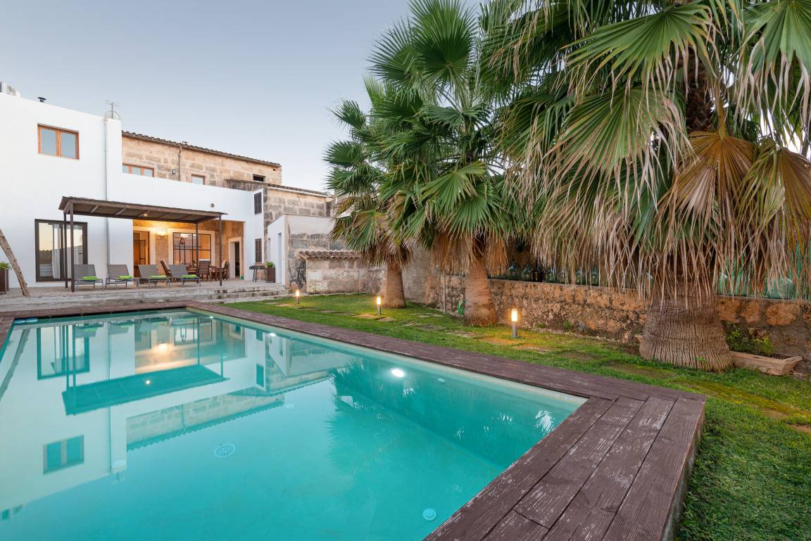 304 M² Casa ∙ 5 Camere Da Letto ∙ 8 Ospiti - Algaida