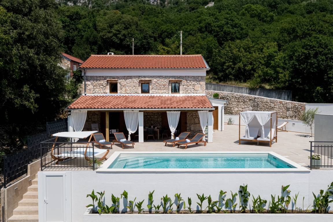 130 M² House ∙ 2 Bedrooms ∙ 6 Guests - Novi Vinodolski