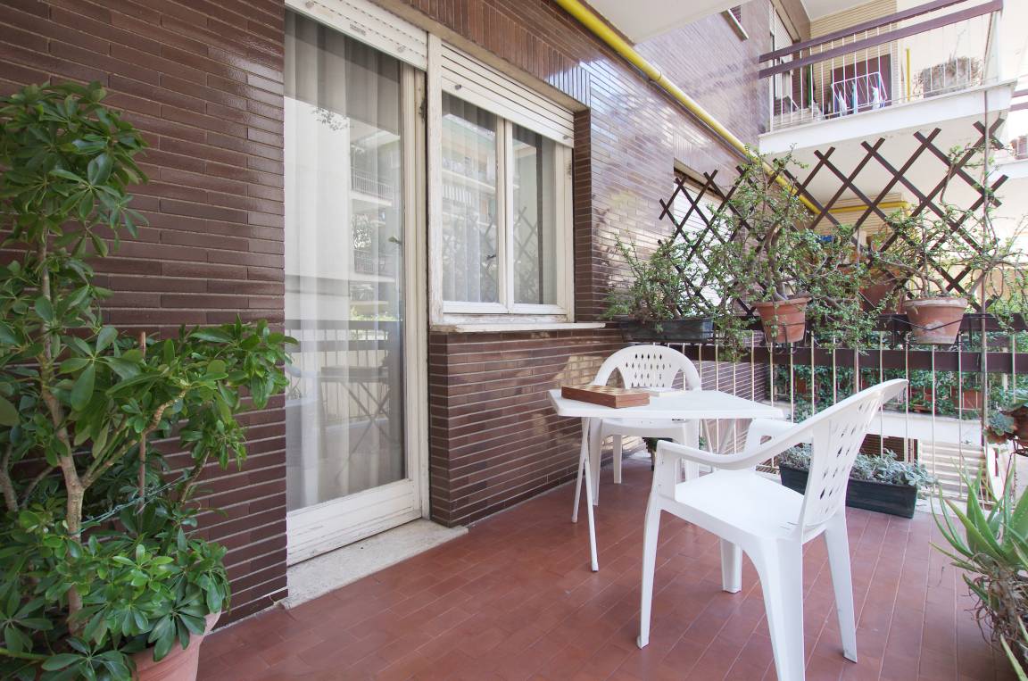 90 M² House ∙ 2 Bedrooms ∙ 5 Guests - Rome