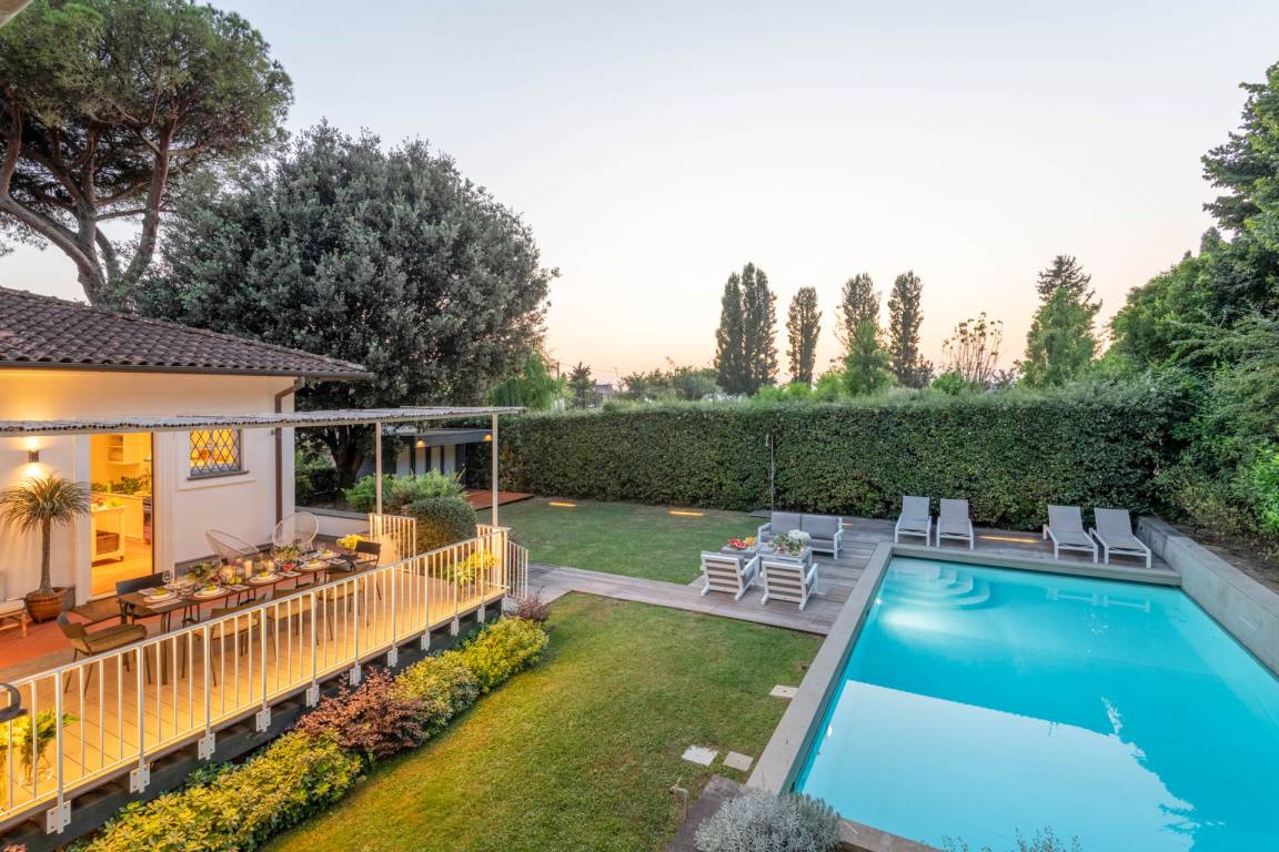 260 M² Villa ∙ 4 Schlafzimmer ∙ 8 Gäste - Marina di Pietrasanta
