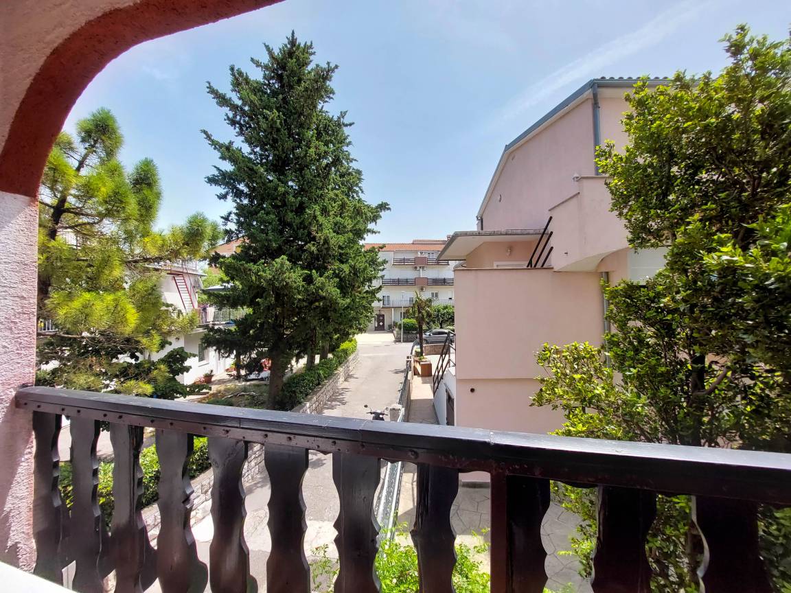 70 M² Apartment ∙ 3 Bedrooms ∙ 8 Guests - Selce
