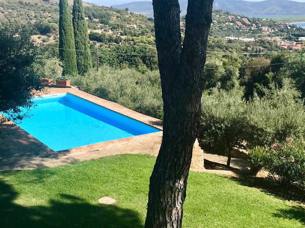 Villa ∙ 4 Schlafzimmer ∙ 8 Gäste - Orbetello