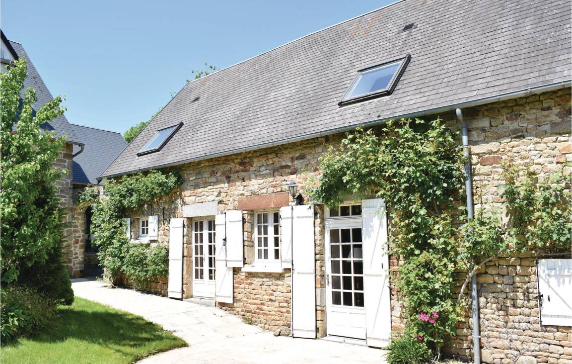 75 M² Maison De Vacances ∙ 2 Chambres ∙ 4 Personnes - Sartilly-Baie-Bocage