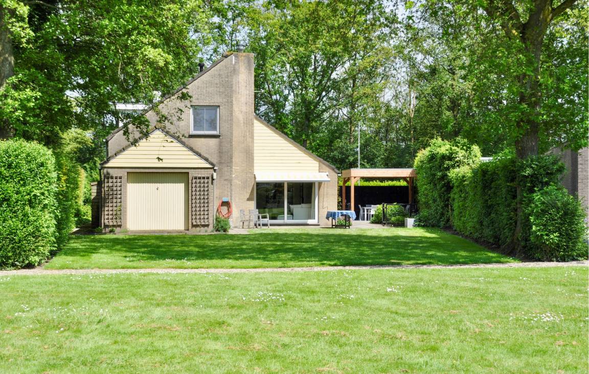 206 M² House ∙ 4 Bedrooms ∙ 8 Guests - Zeeland