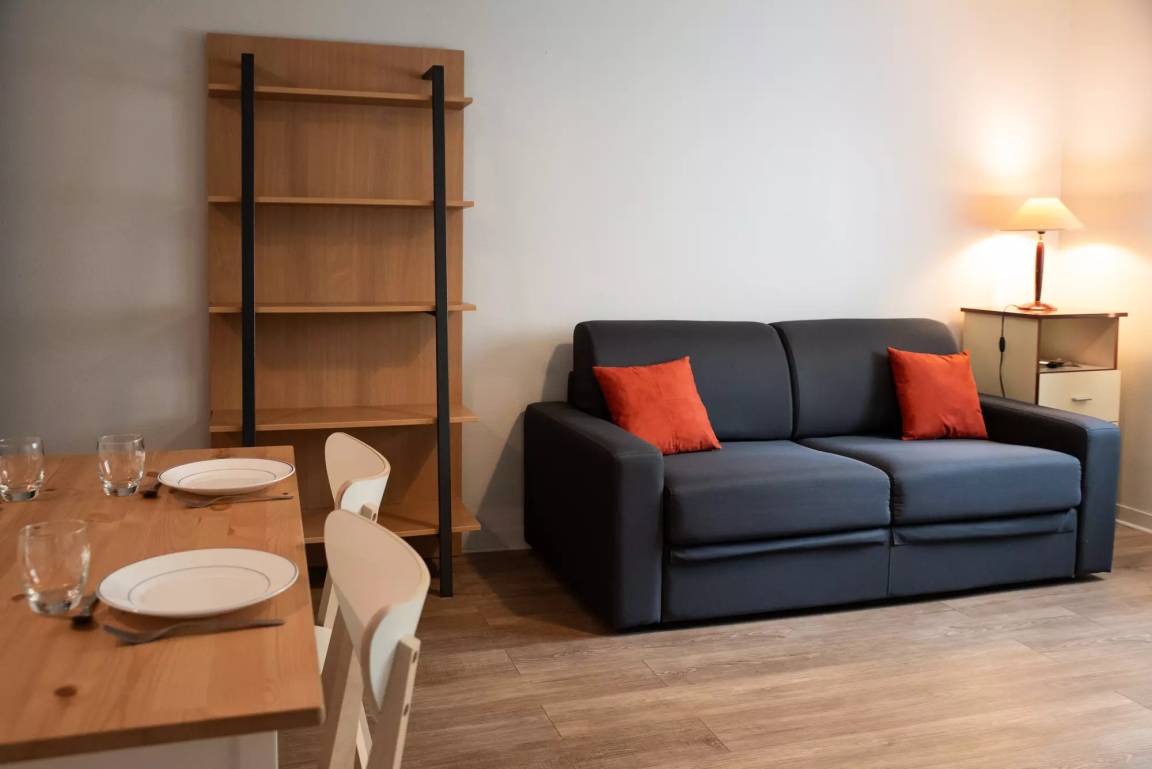 44 M² Ferienwohnung ∙ 1 Schlafzimmer ∙ 4 Gäste - Brest