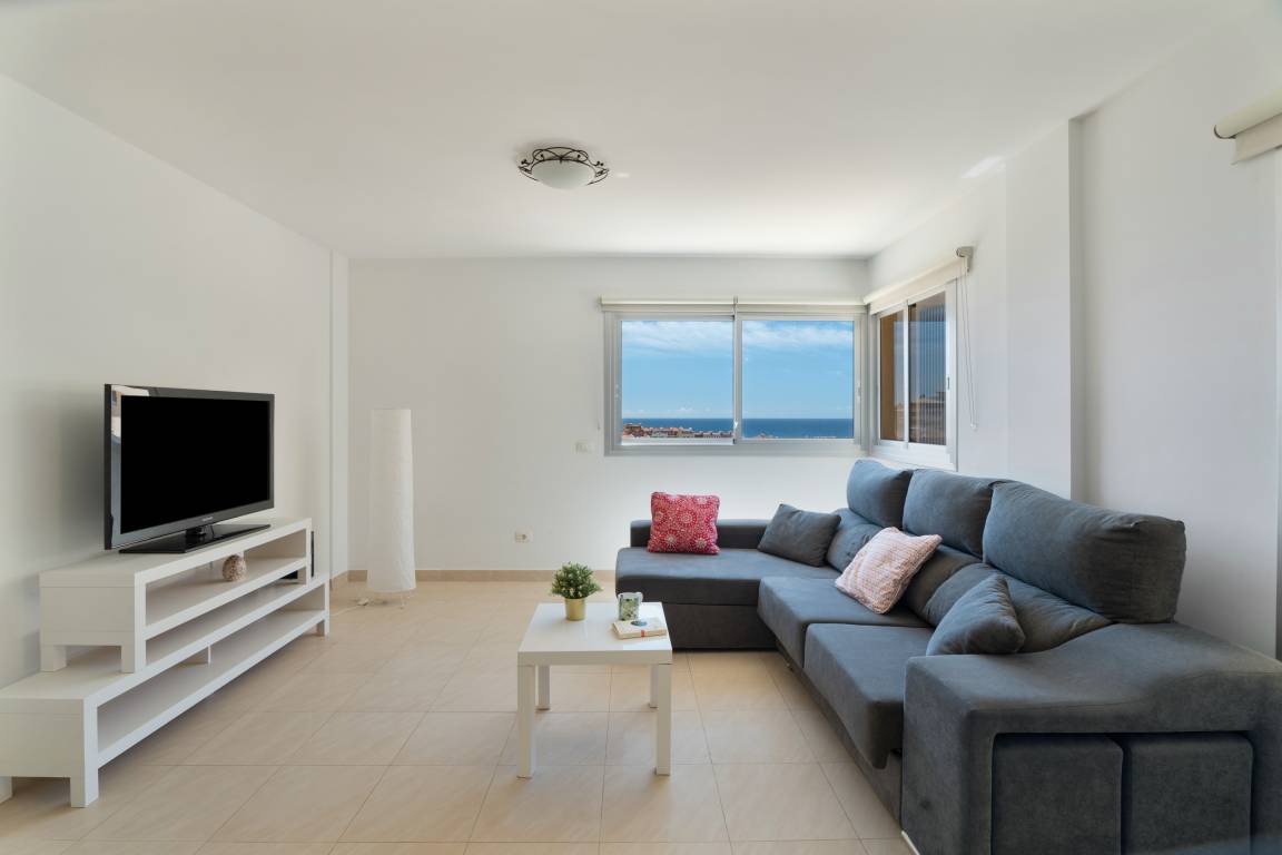 80 M² Apartamento ∙ 2 Habitaciones ∙ 4 Huéspedes - Adeje
