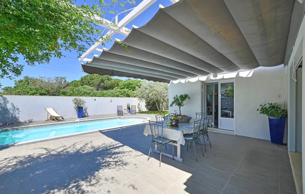 150 M² Casa ∙ 3 Habitaciones ∙ 6 Huéspedes - Remoulins