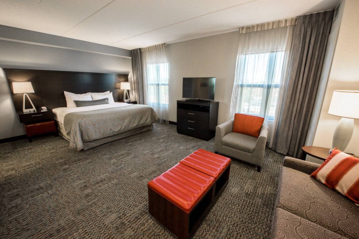 Studio Flat ∙ 1 Bedroom ∙ 4 Guests - Albany, NY
